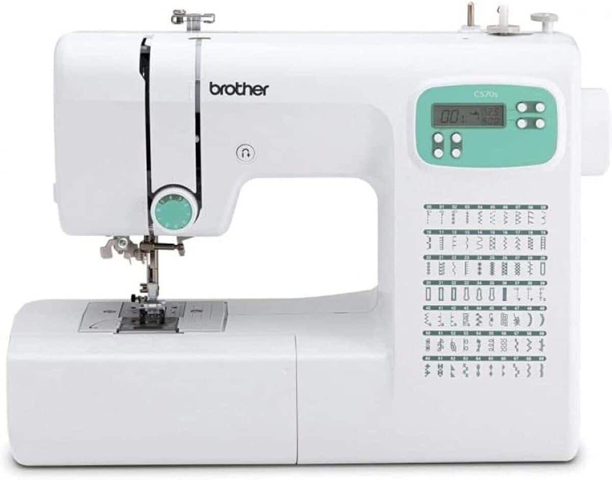 Test de la machine à coudre CS70S : créativité à 70 points